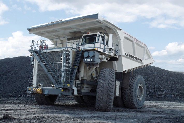 Liebherr exhibiting at the MINExpo and unvailing their new 100 ton mining truck - CraneMarket Blog