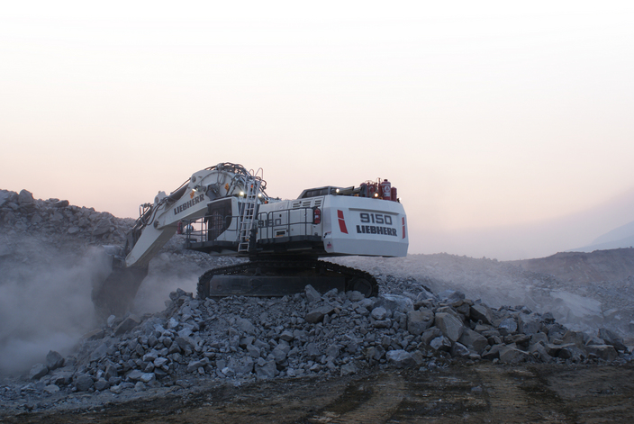 Liebherr at MINExpo 2012 - Exhibits - R 9150 Mining Excavator