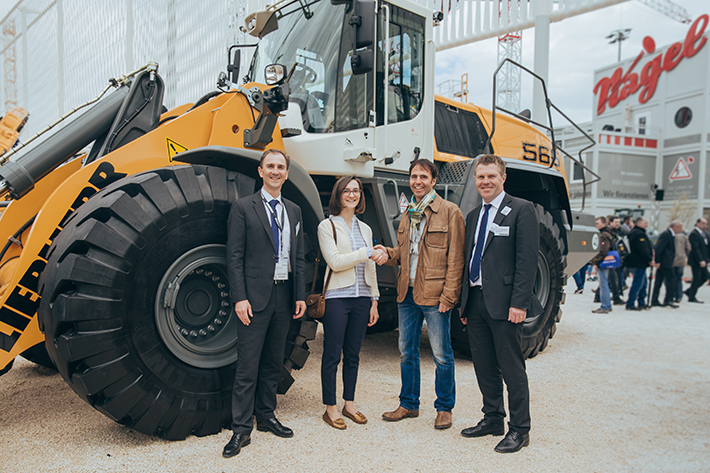 Langjährige Kunden setzen auf neue XPower-Radlader - Liebherr