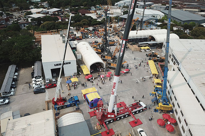 First LTM 1450-8.1 mobile crane delivered to Asia –Set Win Group ...